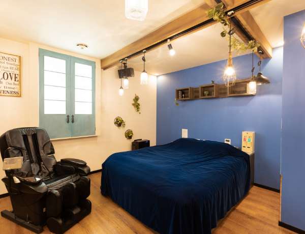 ROOM 213 | Fine the Time